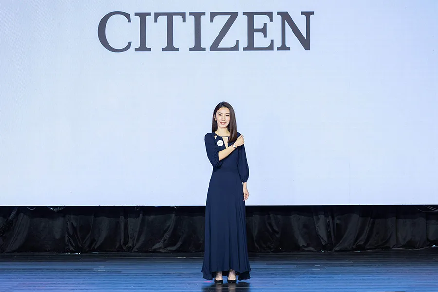 田馥甄Hebe欽點深藍星空《 CITIZEN》聯名款表白女神心之所向~Livio 生活網